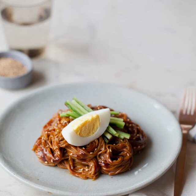 Bibim Nengmyun | Korean recipe | Spoon Fork Bacon