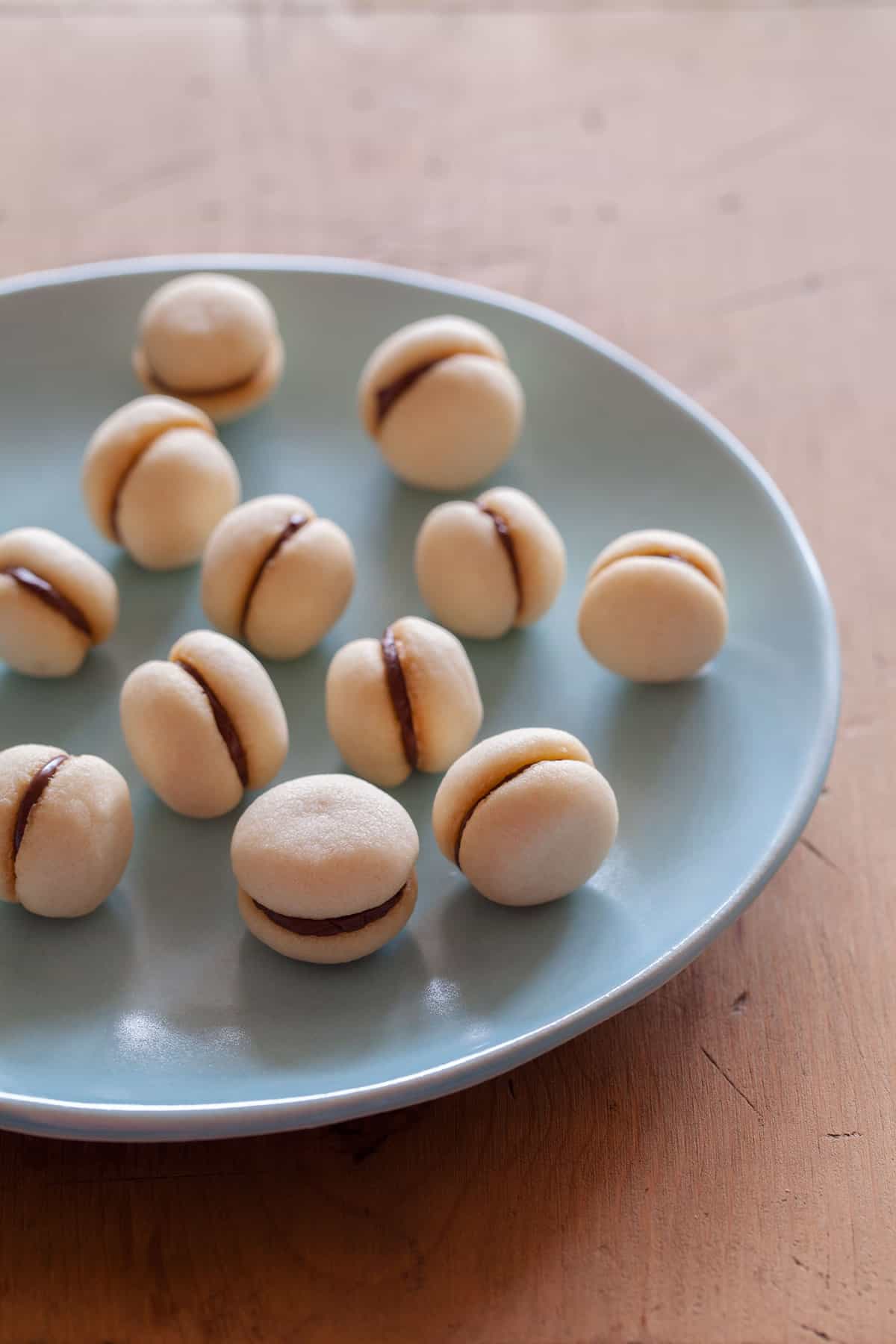 Baci Di Dama | Cookie recipe | Spoon Fork Bacon