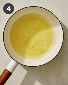 Roasted Garlic Gravy Recipe - Spoon Fork Bacon