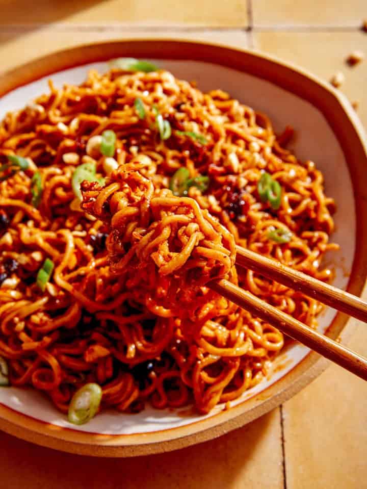Spicy Ramen Noodles - Spoon Fork Bacon