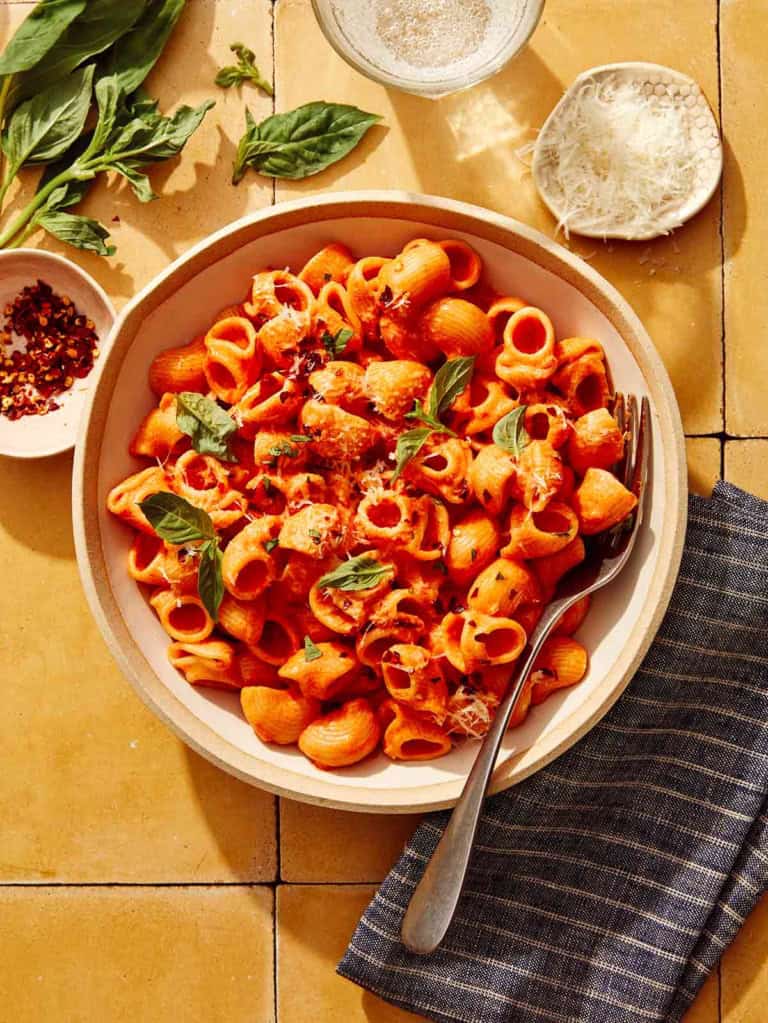 Spicy Rigatoni Recipe (Carbone Copycat) - Spoon Fork Bacon